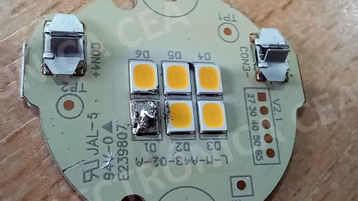 ¿Cómo reparar una lampara led quemada?