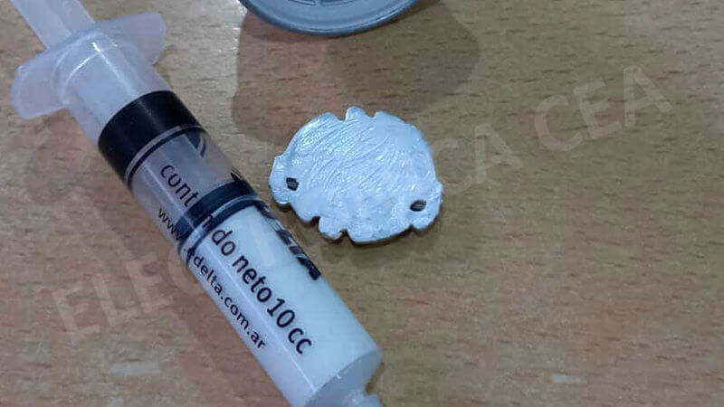 ¿Cómo reparar una lampara led quemada?